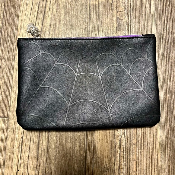 Bags | Halloween Spider Web Make Up Travel Pouch Bag Small Zipper Black ...